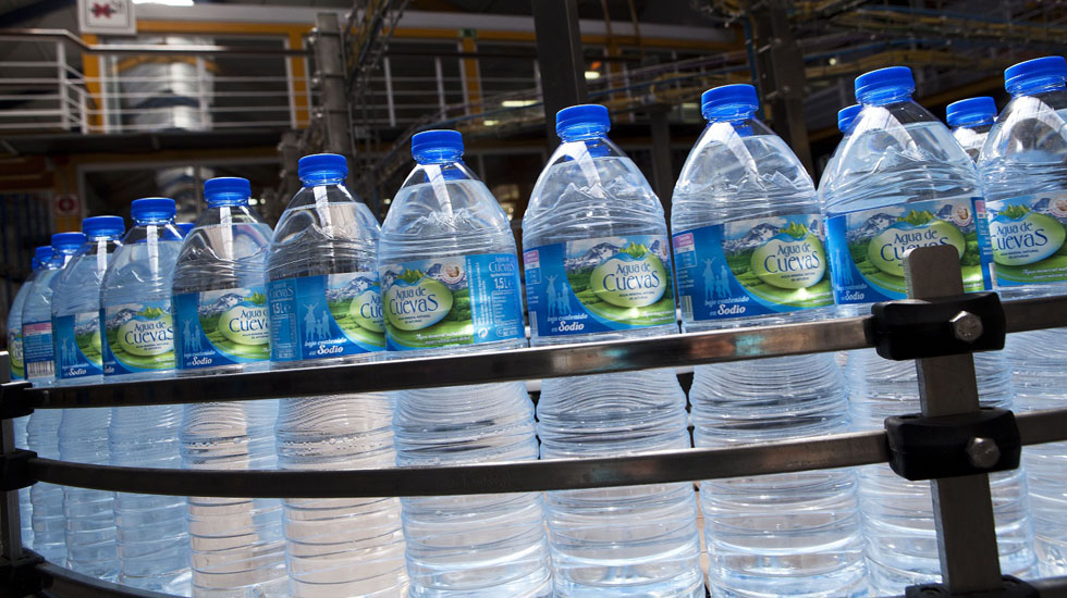Agua de Cuevas invertirá un millón de euros en nuevos formatos