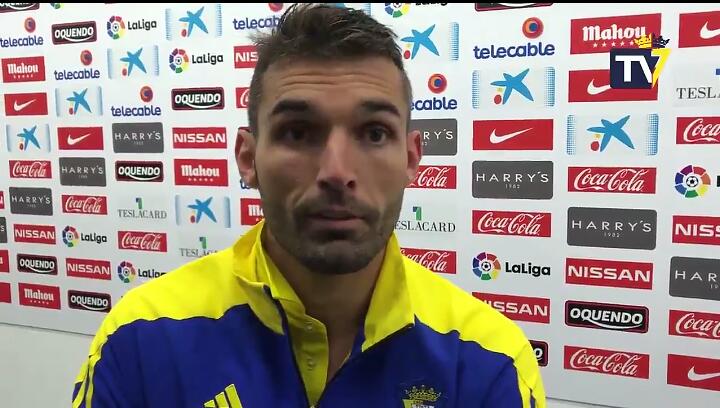 Barral confía en remontar al Sporting