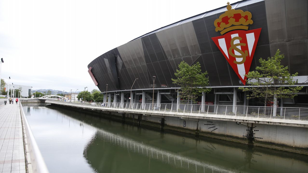¿Quién pagará las obras para que El Molinón sea sede del Mundial de Fútbol?