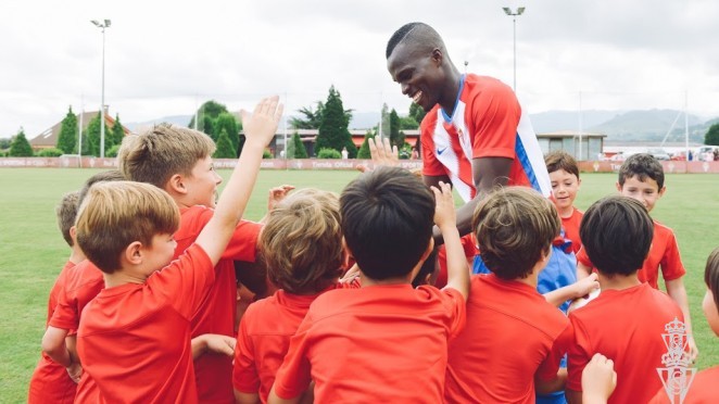 Las 4 claves en el buen debut de Cofie con el Sporting