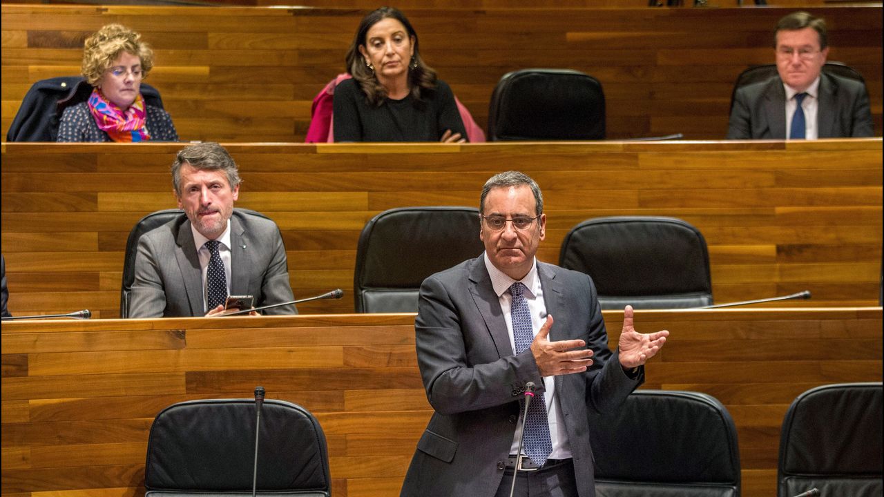 Lastra dice adiós a 32 años en la Junta