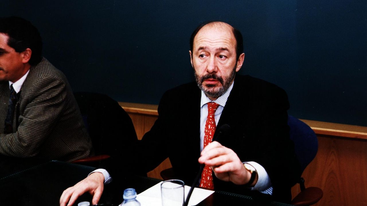 Todo el mundo le llama Alfredo, ahora