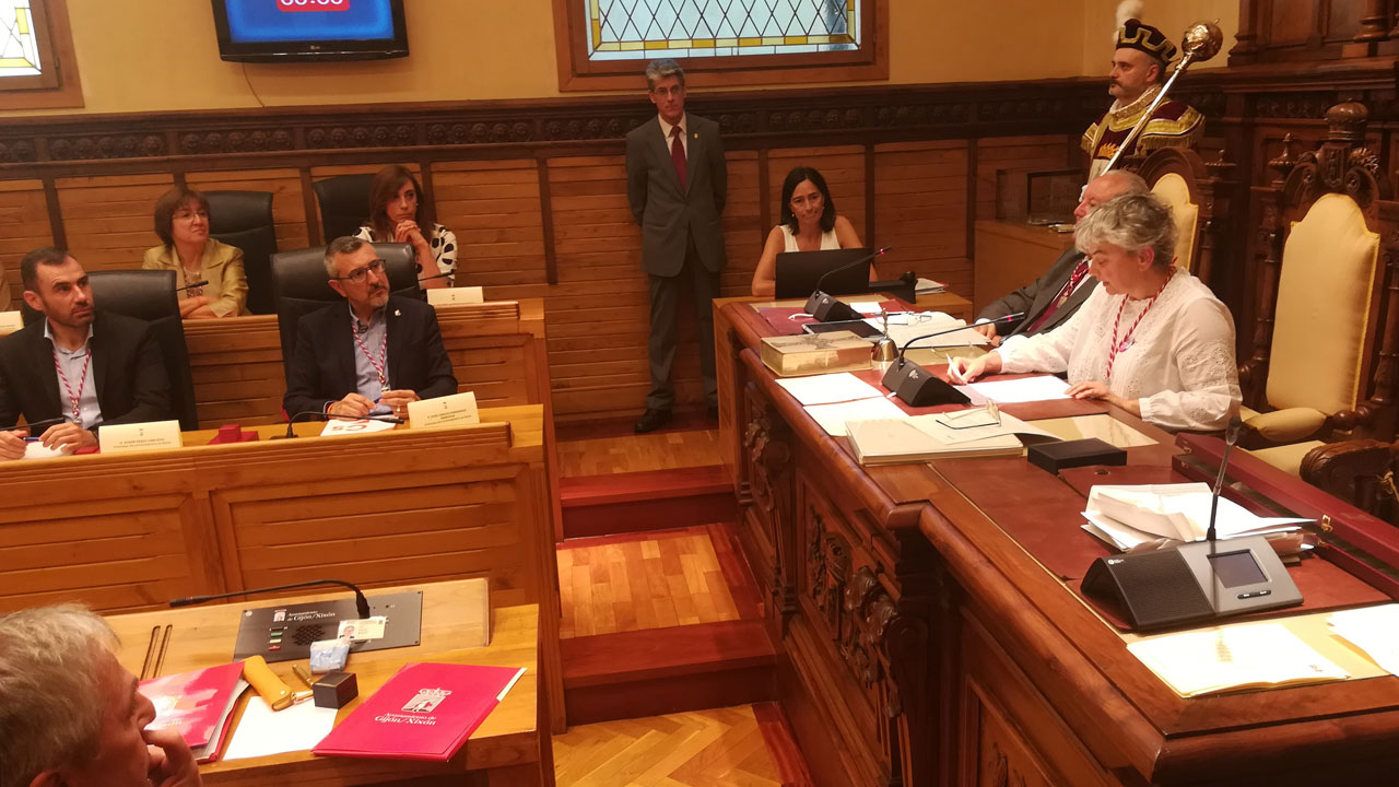 Ana González ya es la nueva alcaldesa socialista de Gijón