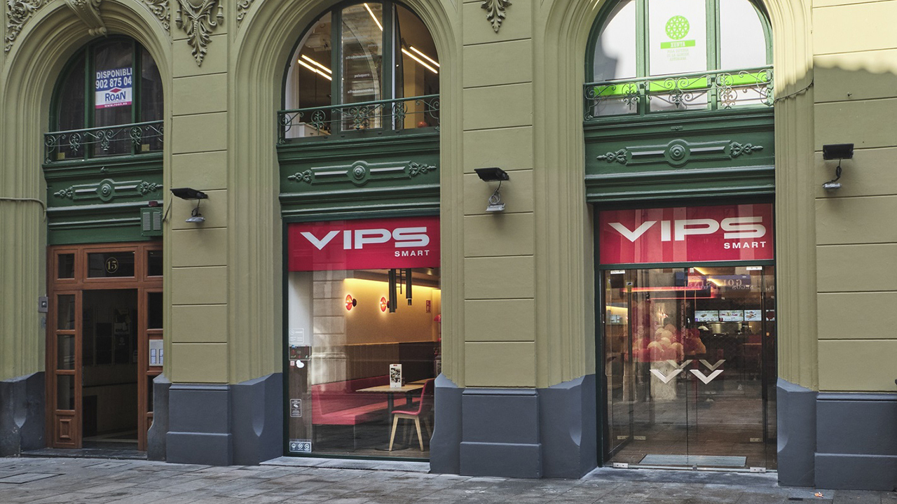Vips crea 15 empleos con la apertura de su nuevo local en Oviedo
