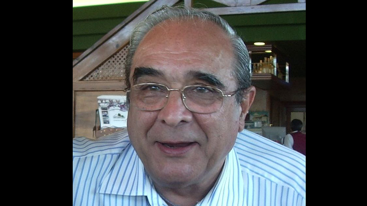 Fallece el profesor José Manuel Orrego, exdirector de los colegios del ...