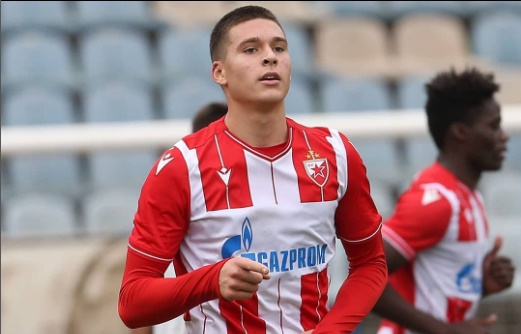 Navarro: «Milovanovic le dará mucho al Sporting»