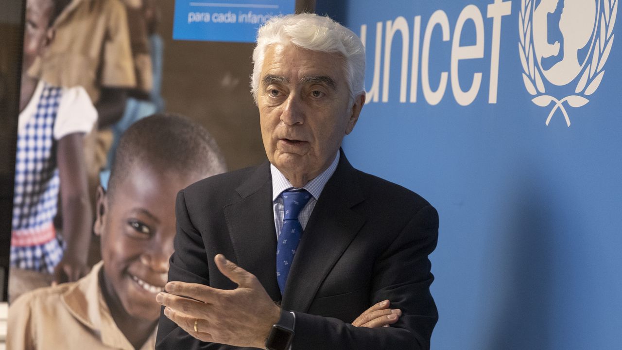 Gustavo Suárez Pertierra: «Uno de cada siete adolescentes tiene un ...