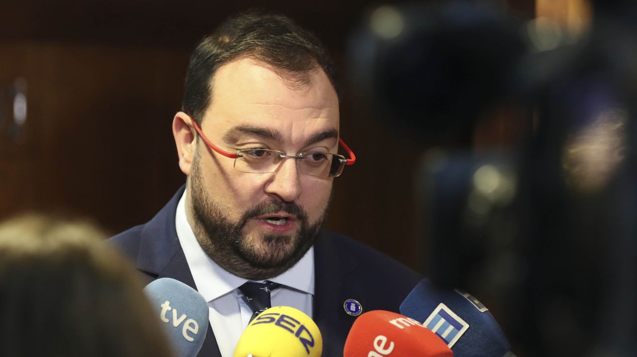 Barbón ve un «insultu p'Asturies» que Feijóo plantee les autonómiques ...